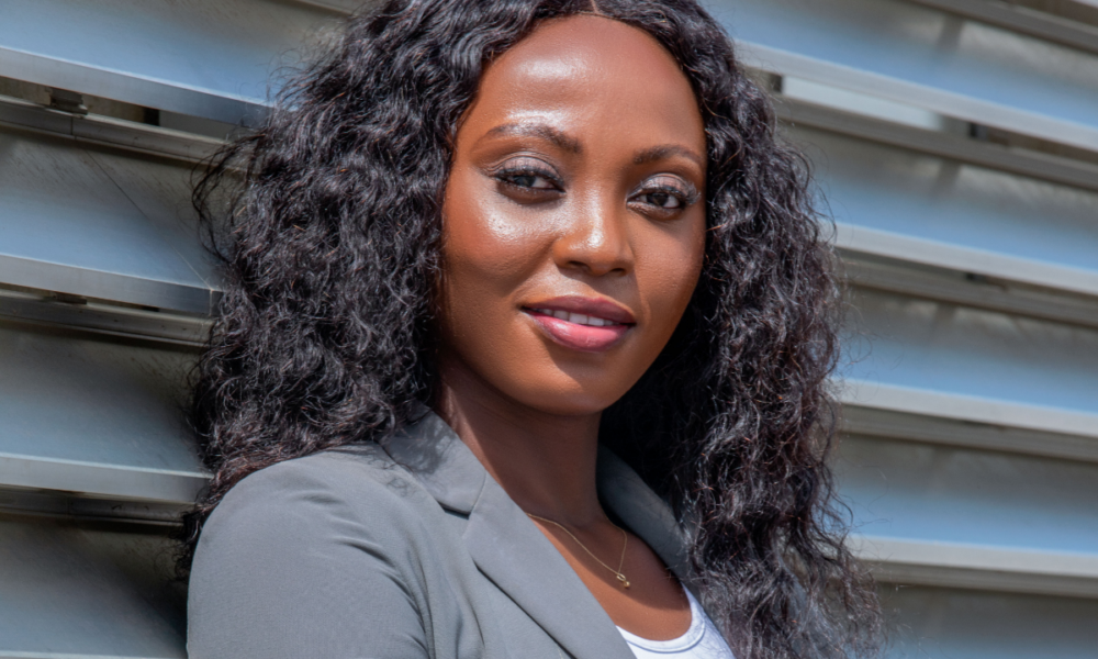 Jennifer Pratt | The Powerhouse Entrepreneur Behind "The Bevel Label"